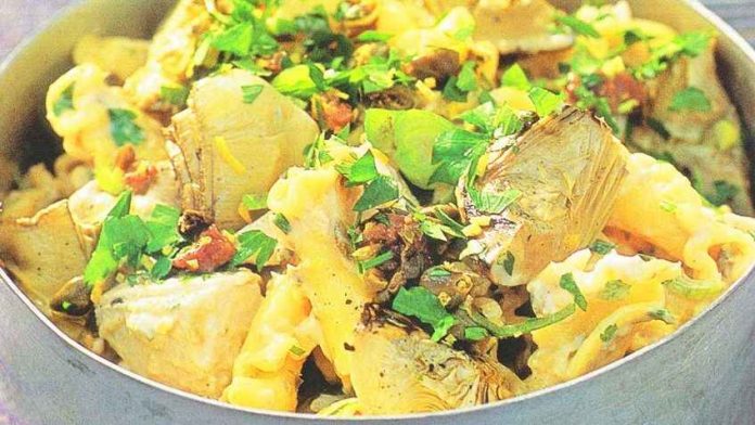 Chicken Tomato Salad Recipe - RecipeMatic