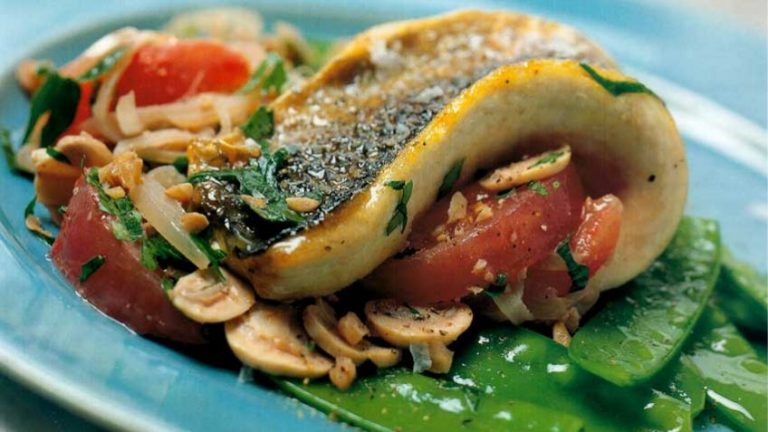 Grey Mullet in Mushroom Sauce Recipe - RecipeMatic